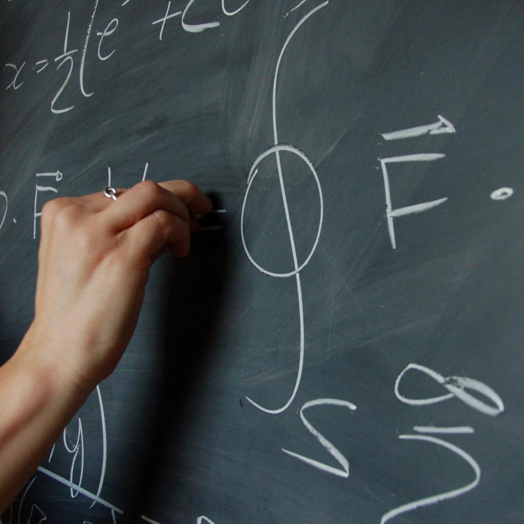 SPA4122 - 2024/25 | MyQMUL